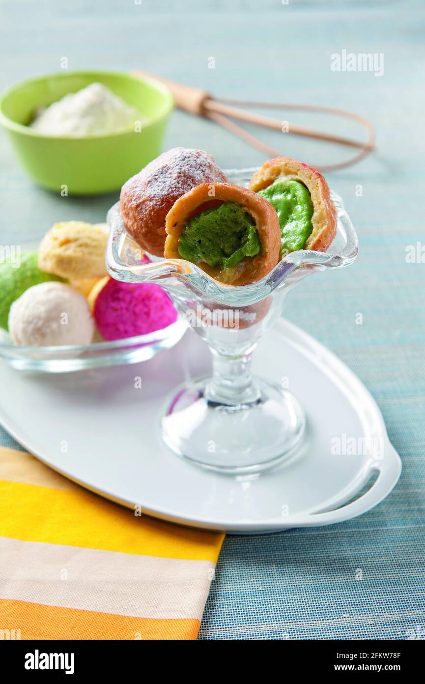 Ice cream balls hi-res stock photography and images - Alamy