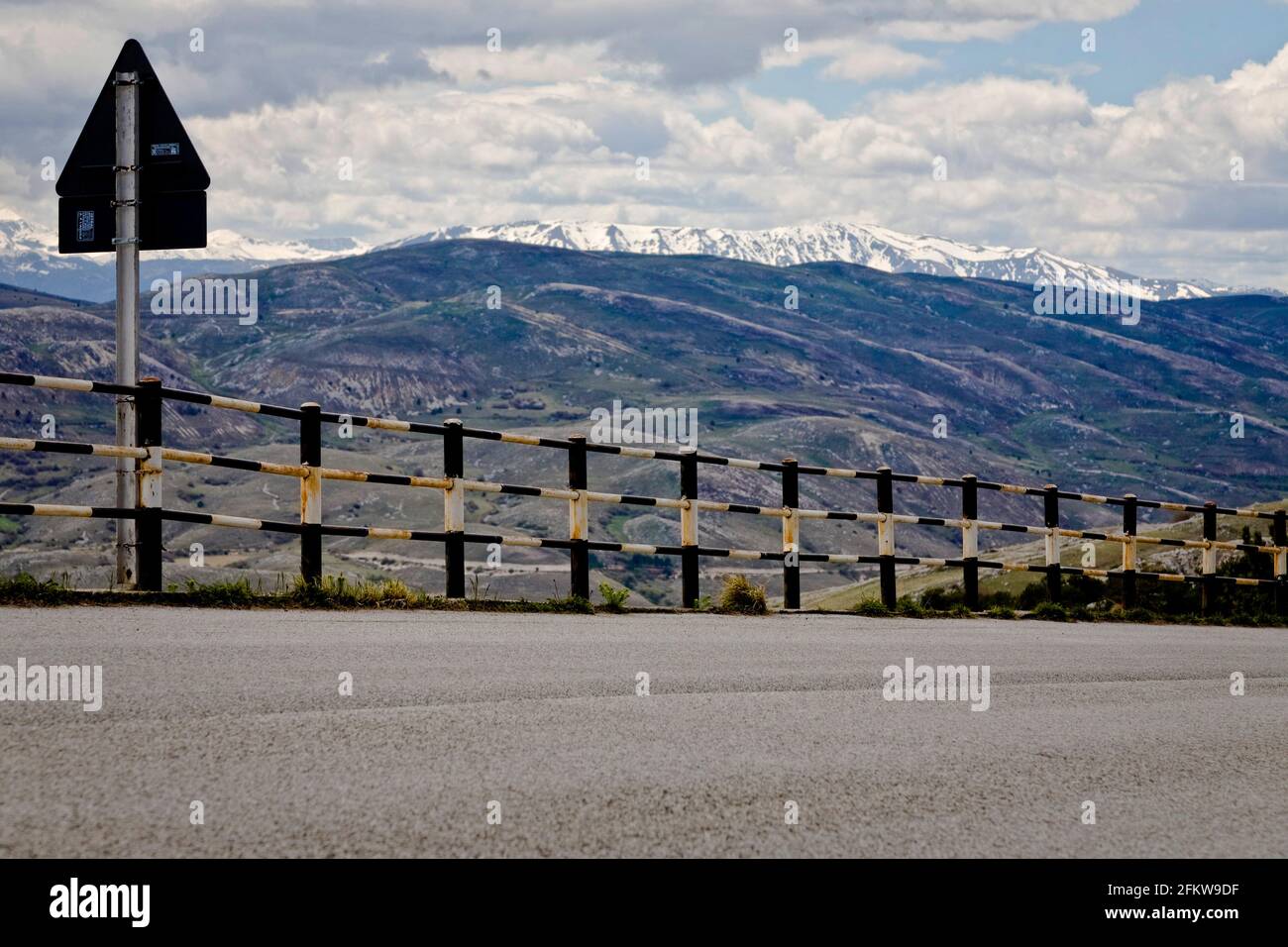 Mountain road with railings Stock Photo - Alamy