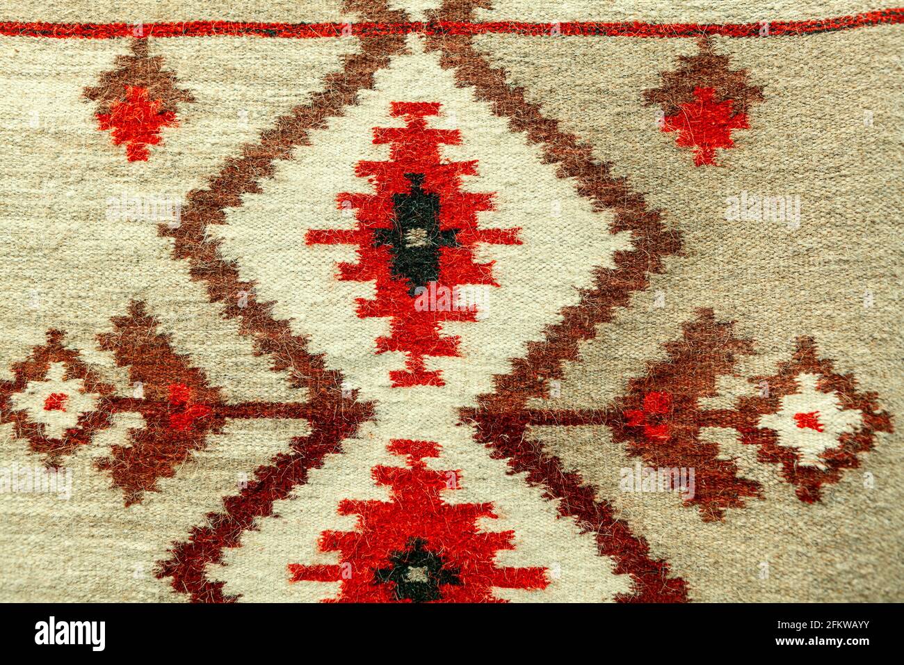 Romanian carpet with traditional embroidery. Ethnic patterns design ...