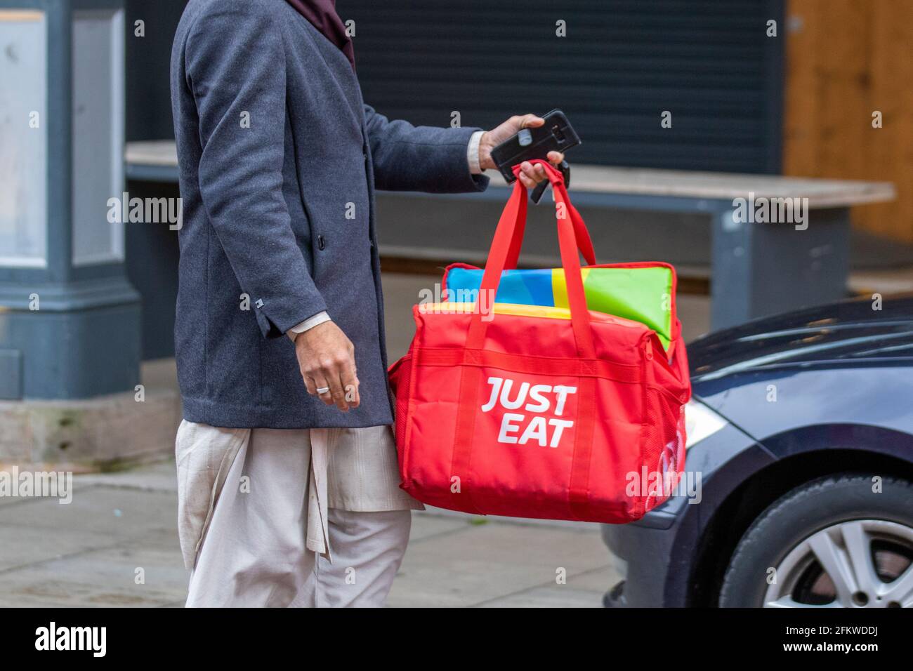 Chilly service hi-res stock photography and images - Alamy