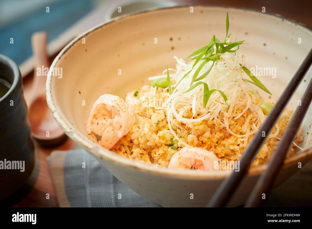 Japanese fried rice and prawns Stock Photo - Alamy