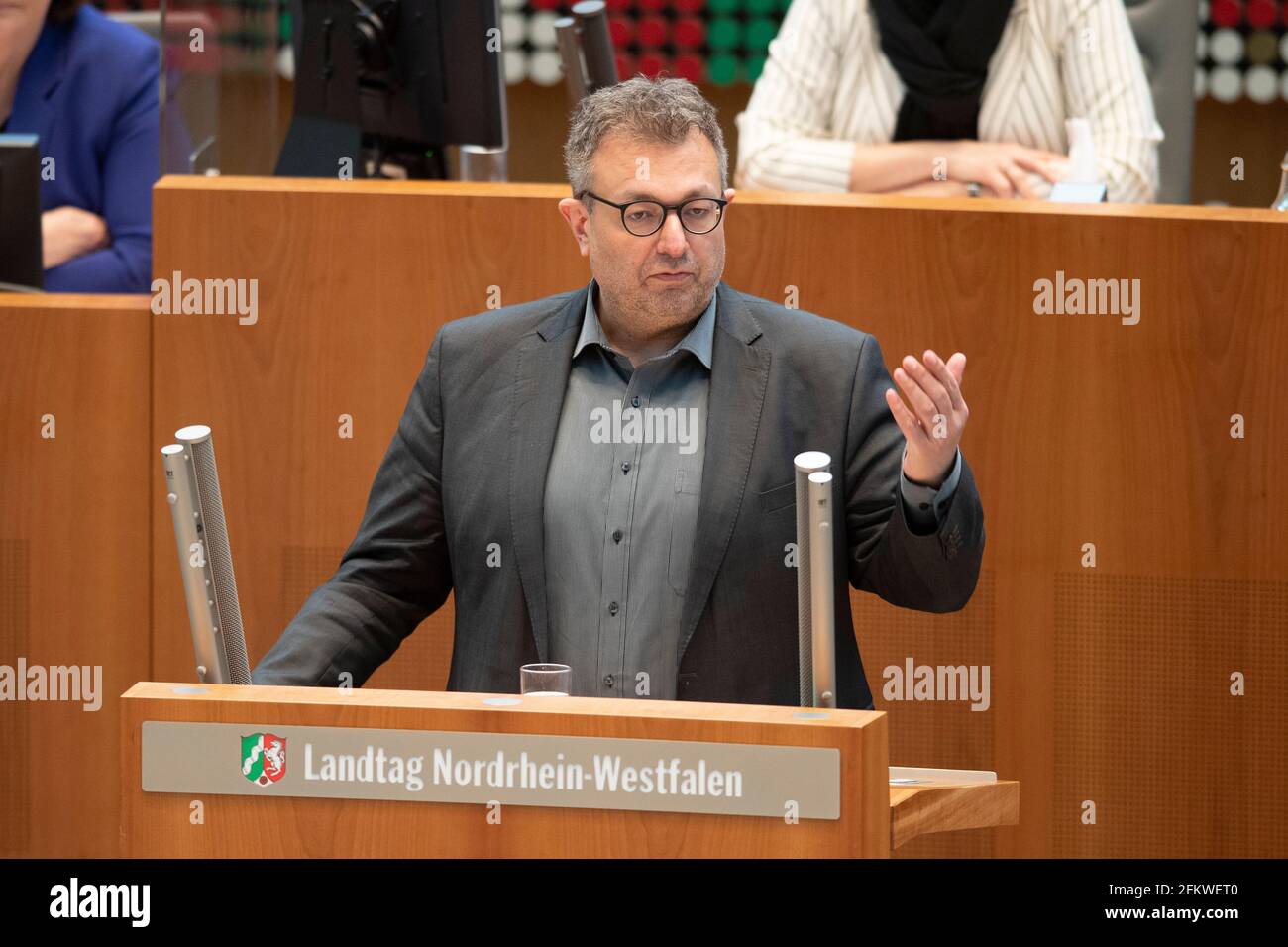 Mehrdad mostofizadeh hi-res stock photography and images - Alamy