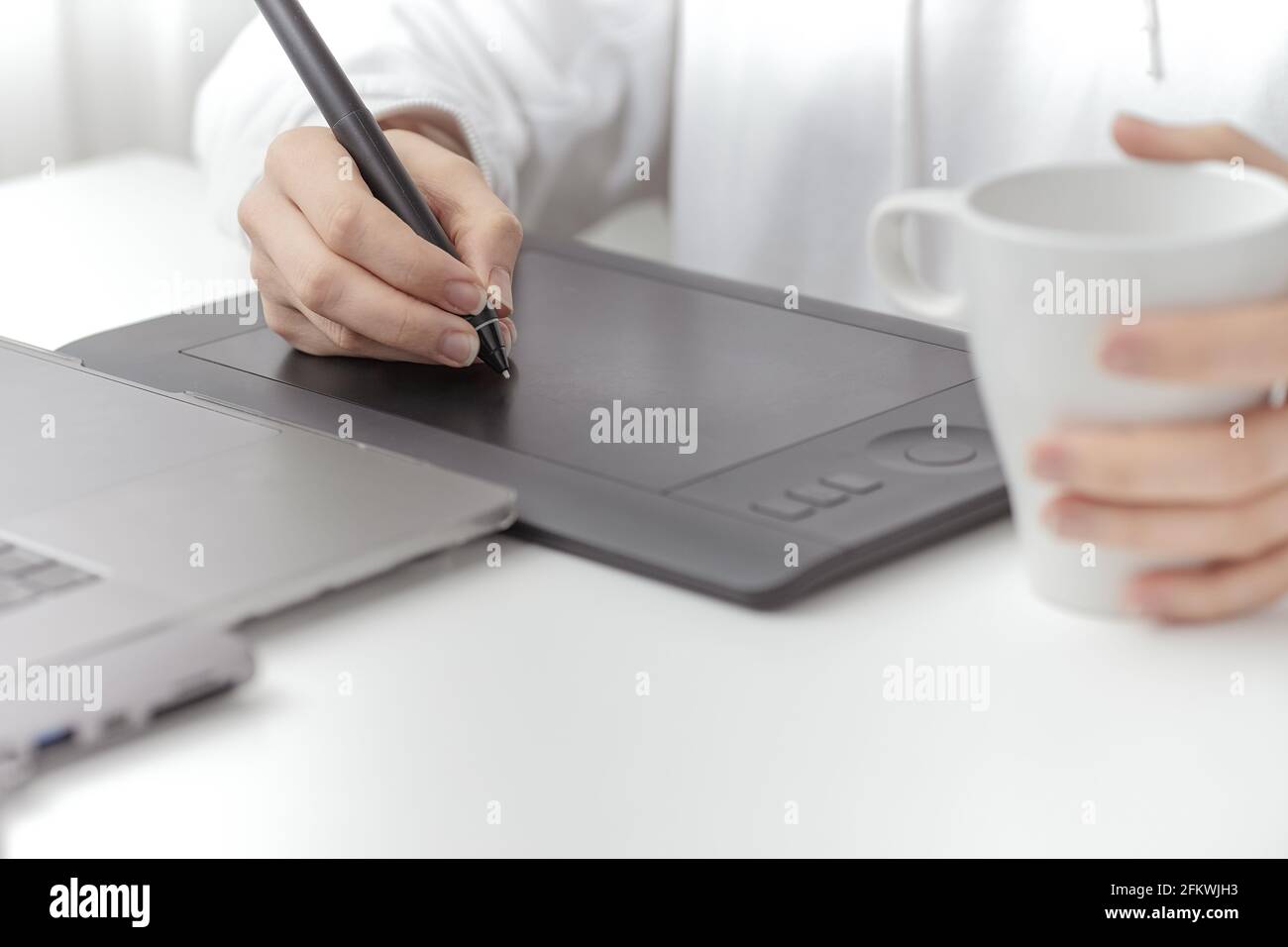 Foto editor hi-res stock photography and images - Alamy