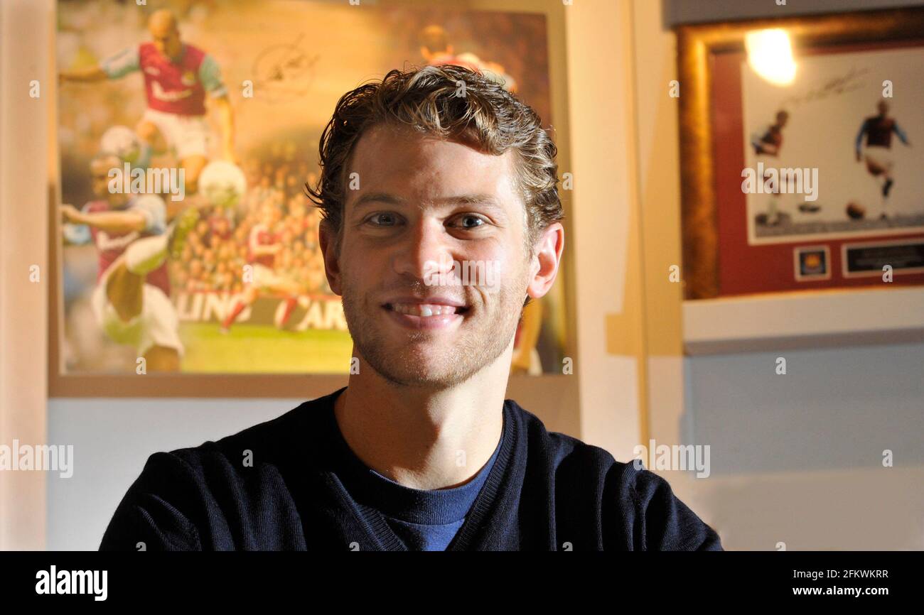 Jonathan Spector defender with West Ham FC 23/12/2010 PICTURE DAVID ...