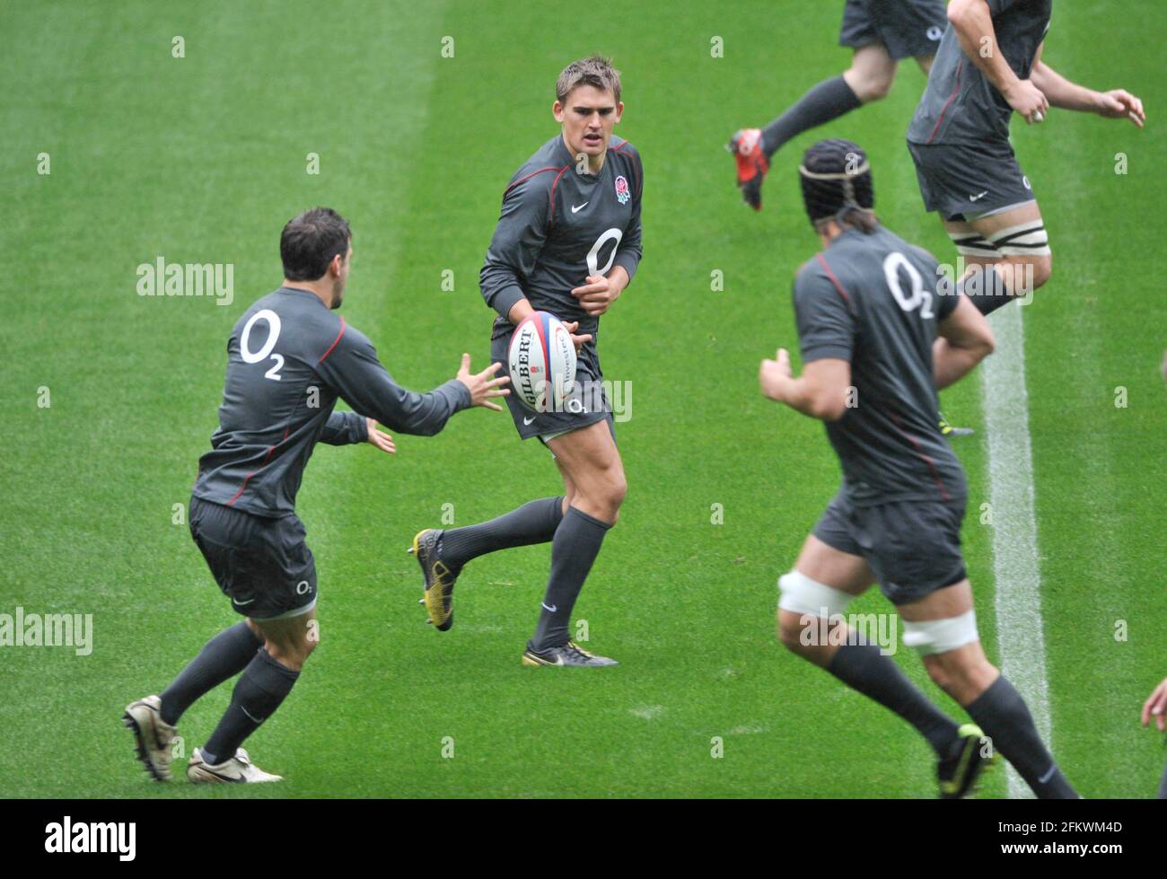 ENGLAND RUGBY TEAM TRAINING AT TWICKENHAM FOR THEIR MATCH WITH NEW ...