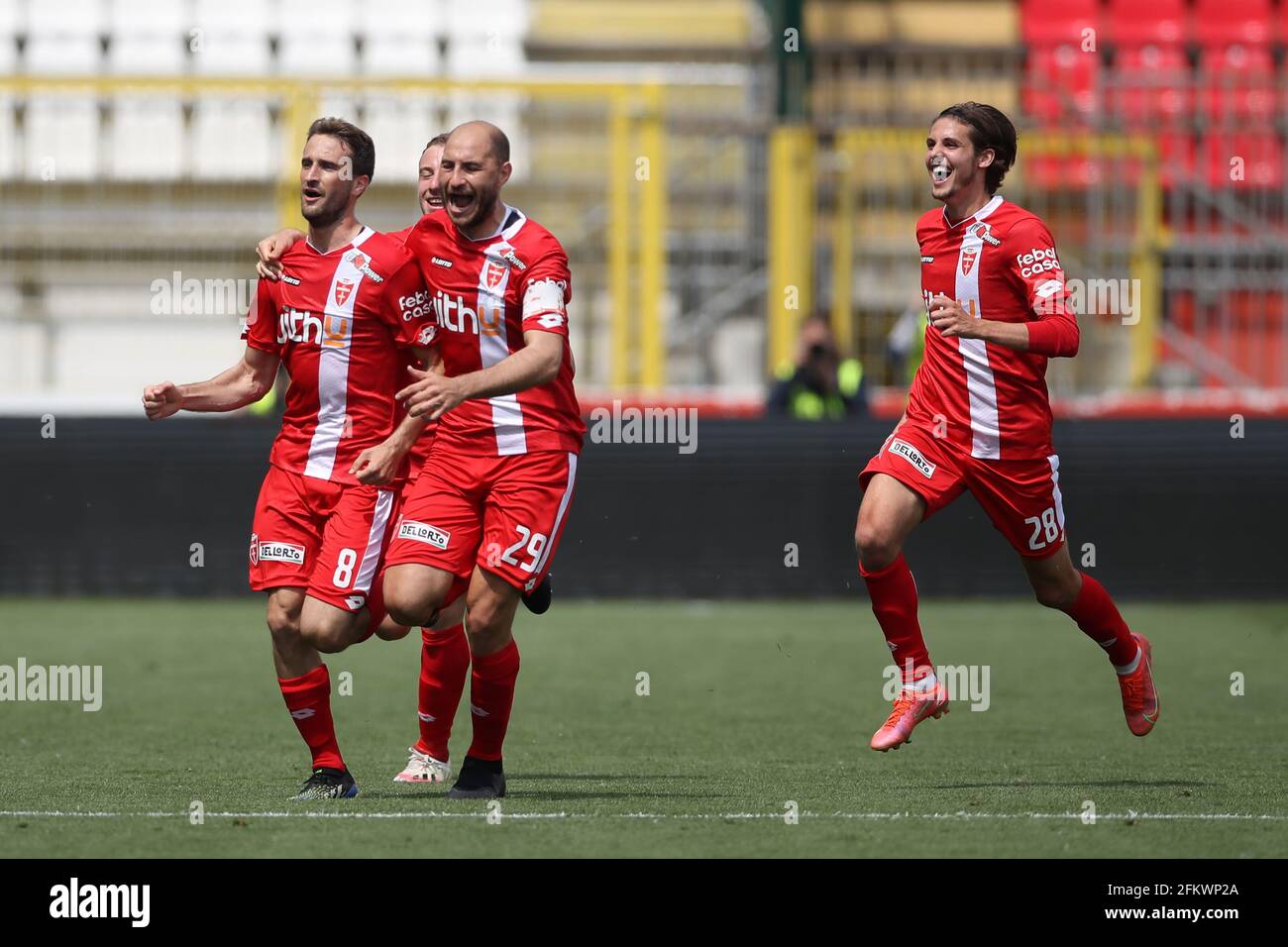 Monza, , 4th May 2021. Andrea Barberis of AC Monza celebrates with team ...