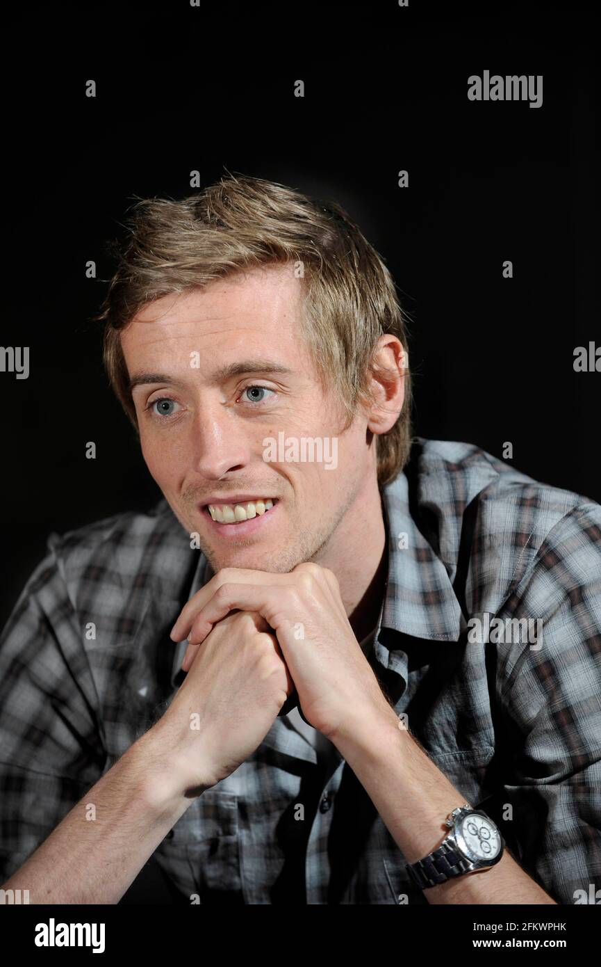 Peter crouch england hi-res stock photography and images - Alamy