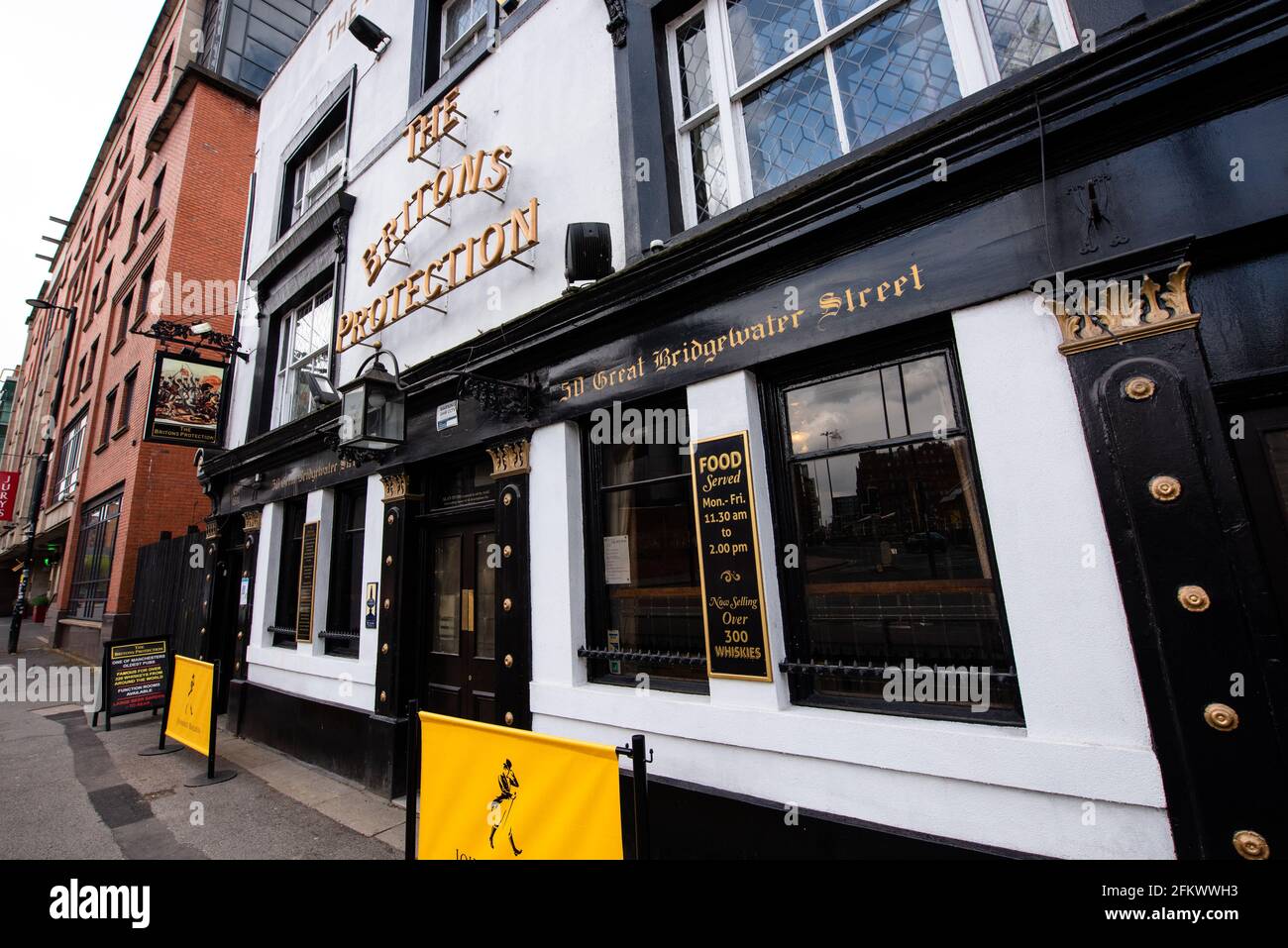 Britons protection pub manchester hi-res stock photography and images ...