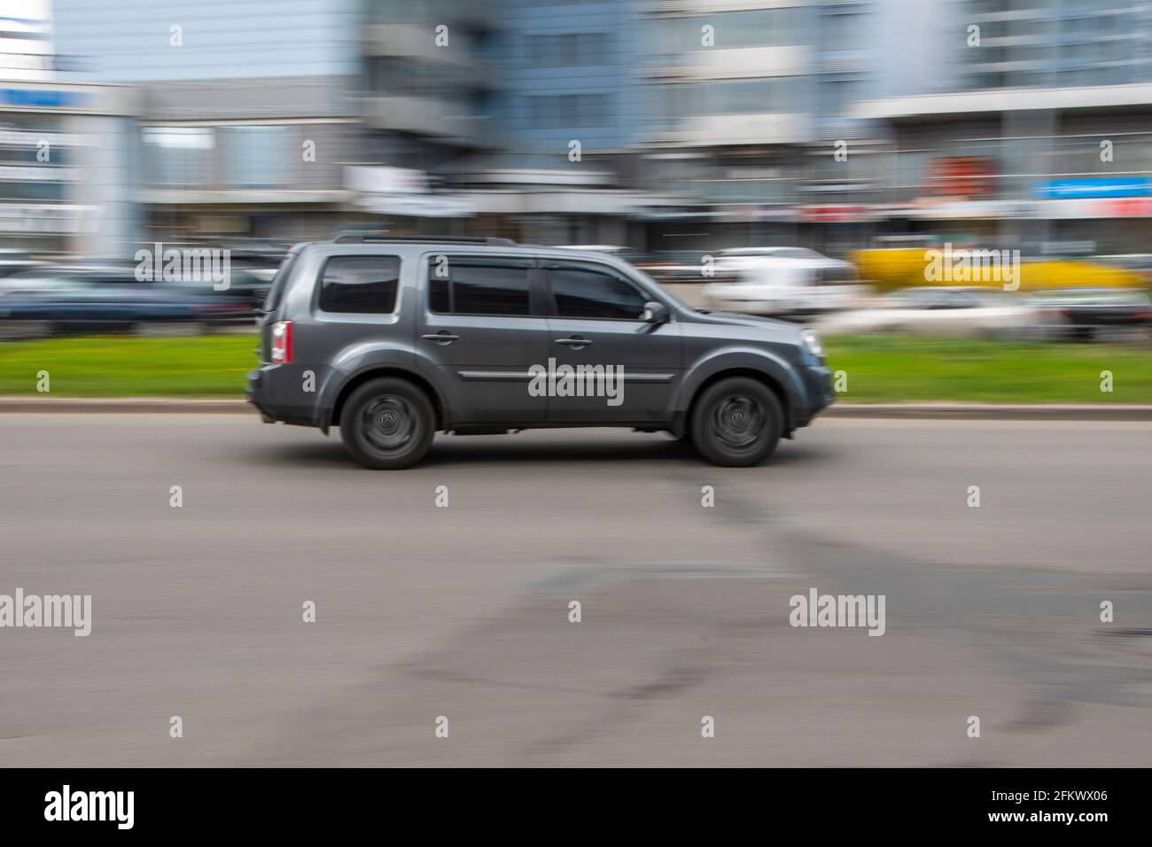 Pilot car hi-res stock photography and images - Alamy