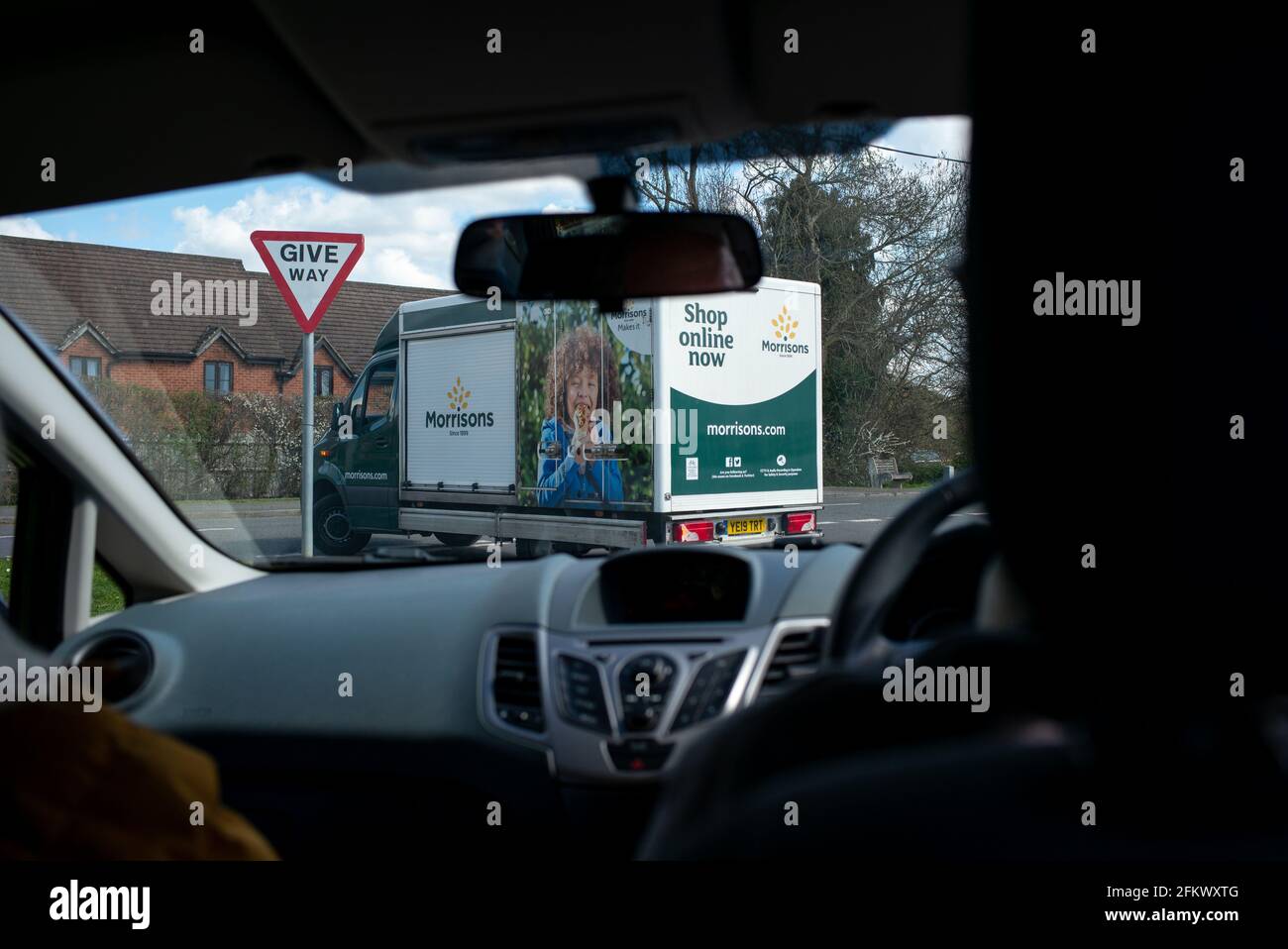 Morrisons delivery van hi-res stock photography and images - Alamy