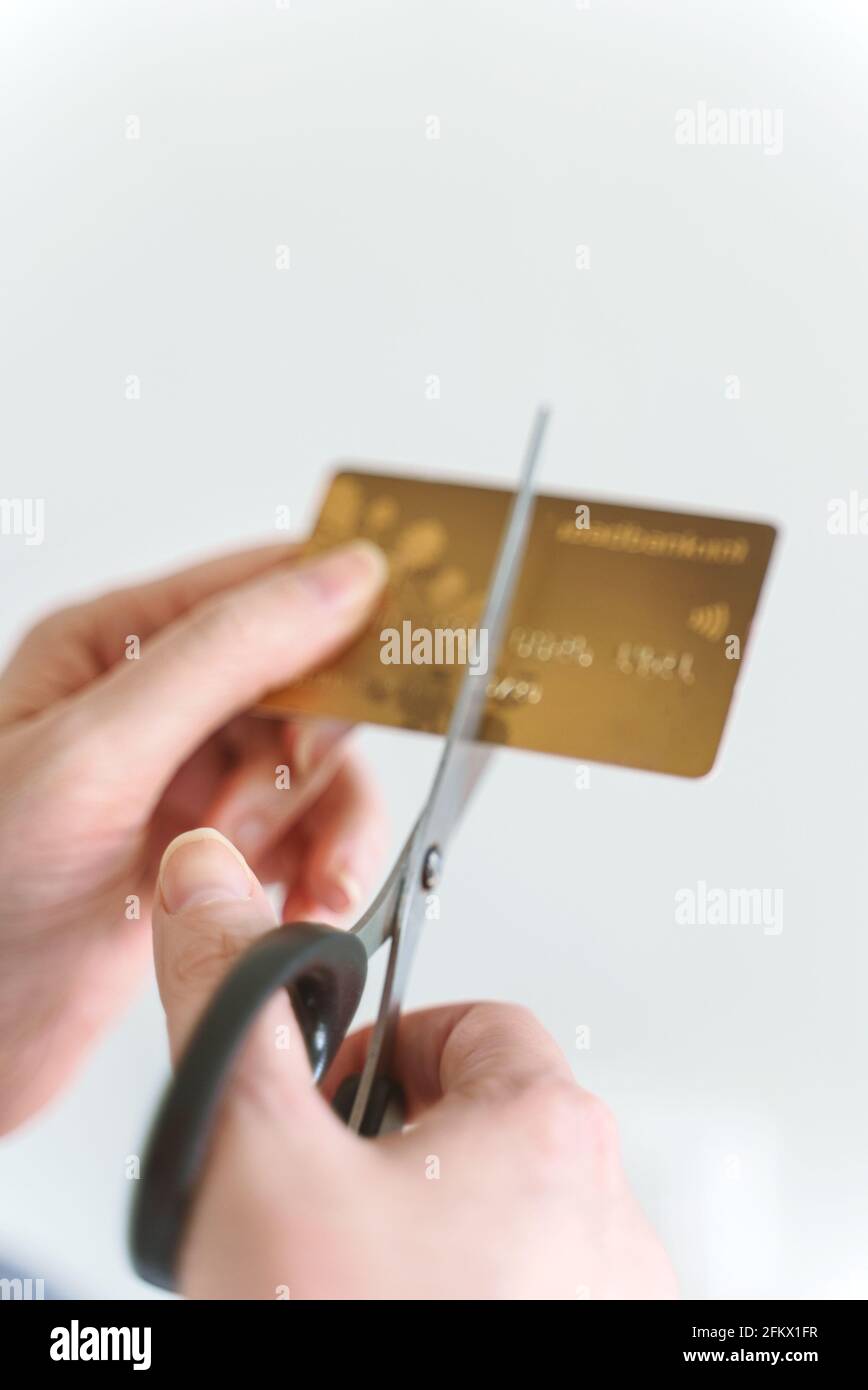 Card with scissors hi-res stock photography and images - Alamy