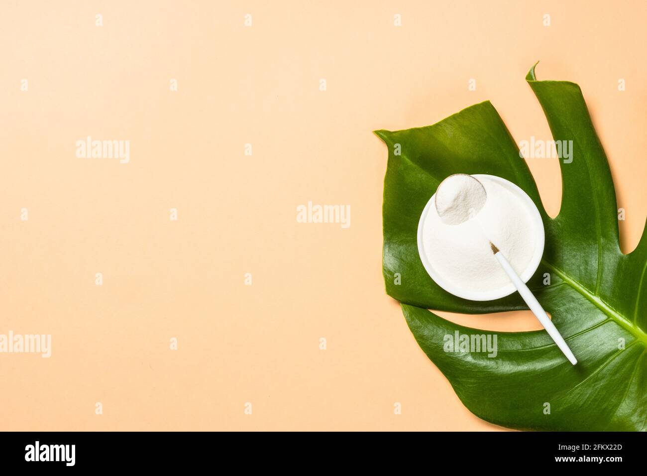 Collagen white powder pastel hi-res stock photography and images - Alamy