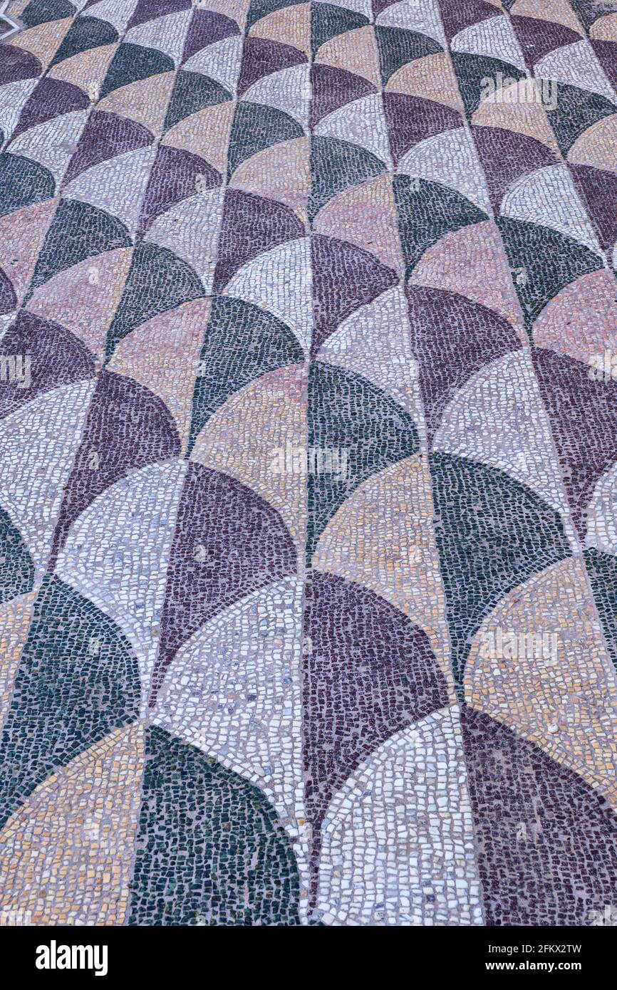 Ancient roman mosaic floor hi-res stock photography and images - Alamy