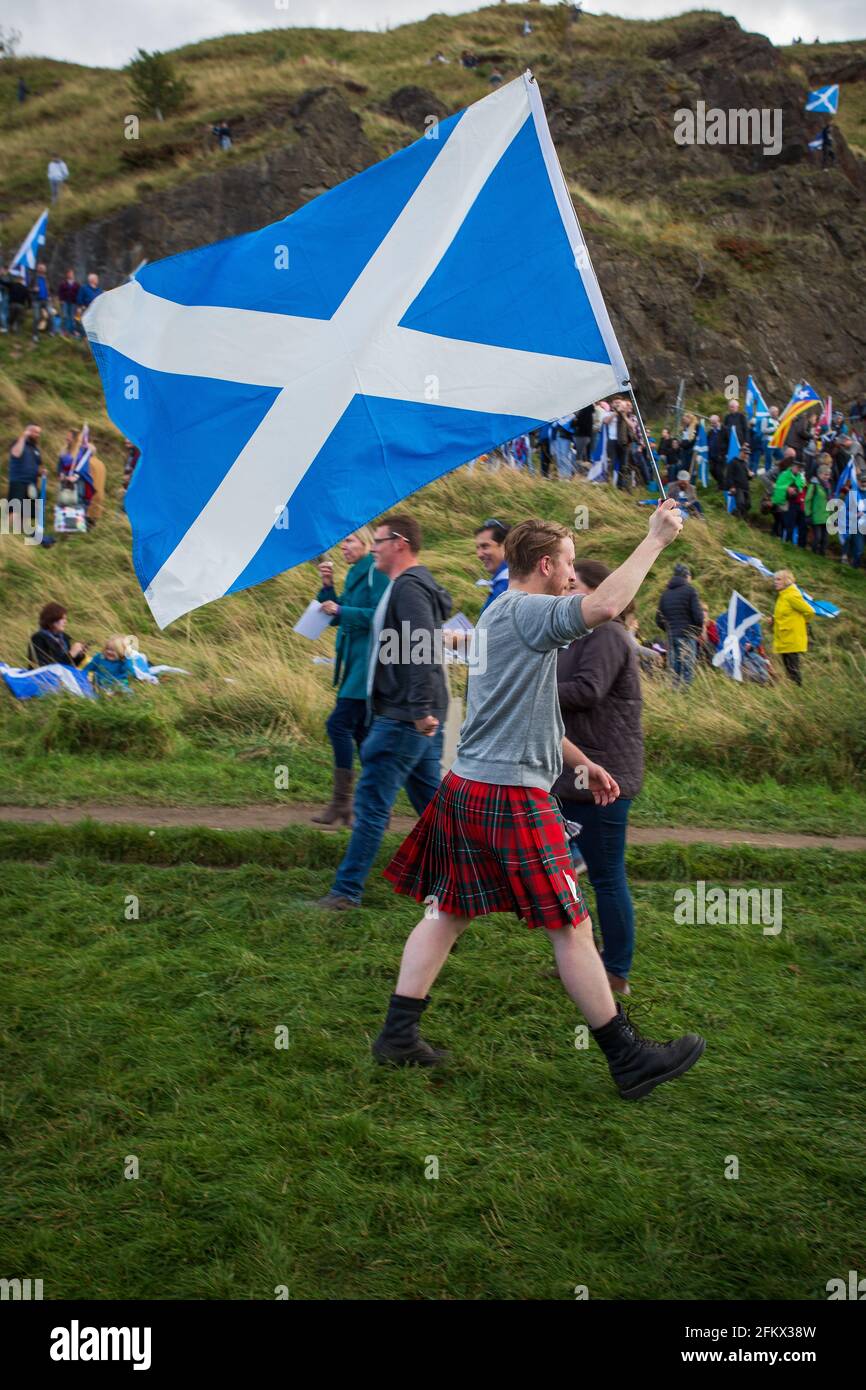 Pro independence flag hi-res stock photography and images - Alamy
