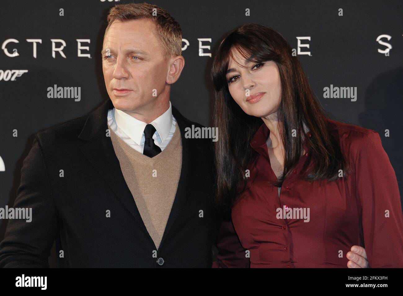 Specter movie hi-res stock photography and images - Alamy