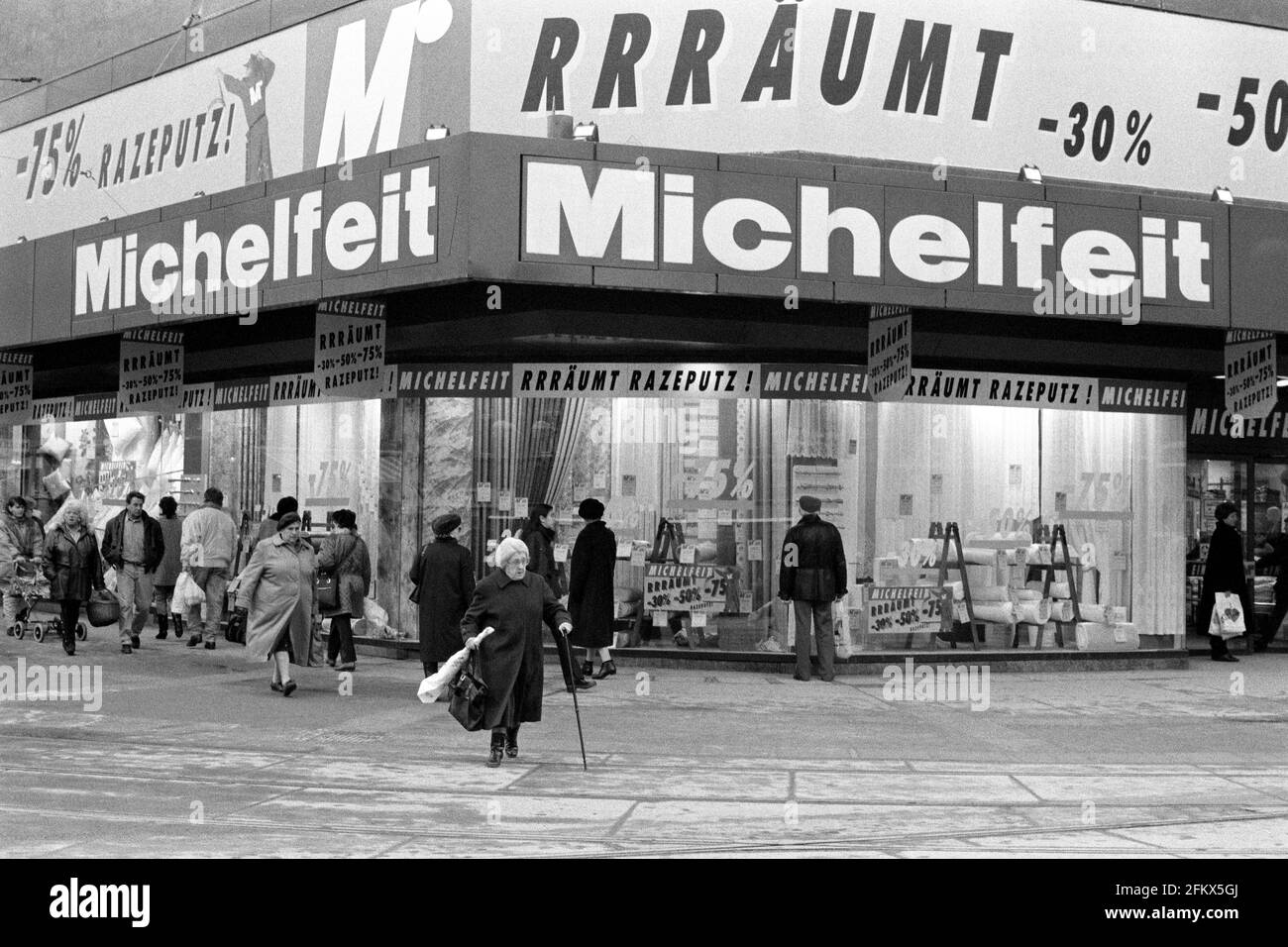 Furniture pictures Black and White Stock Photos & Images - Alamy