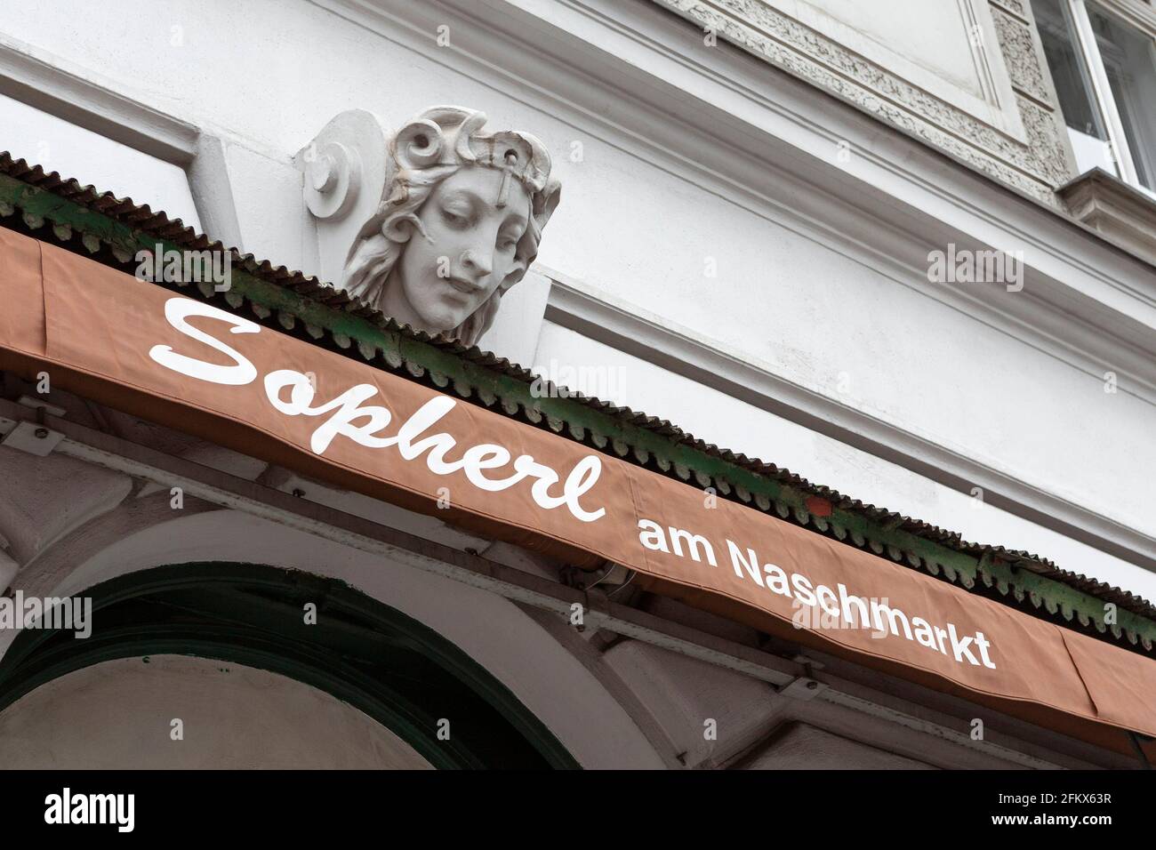Gasthaus beisl am wiener hi-res stock photography and images - Alamy