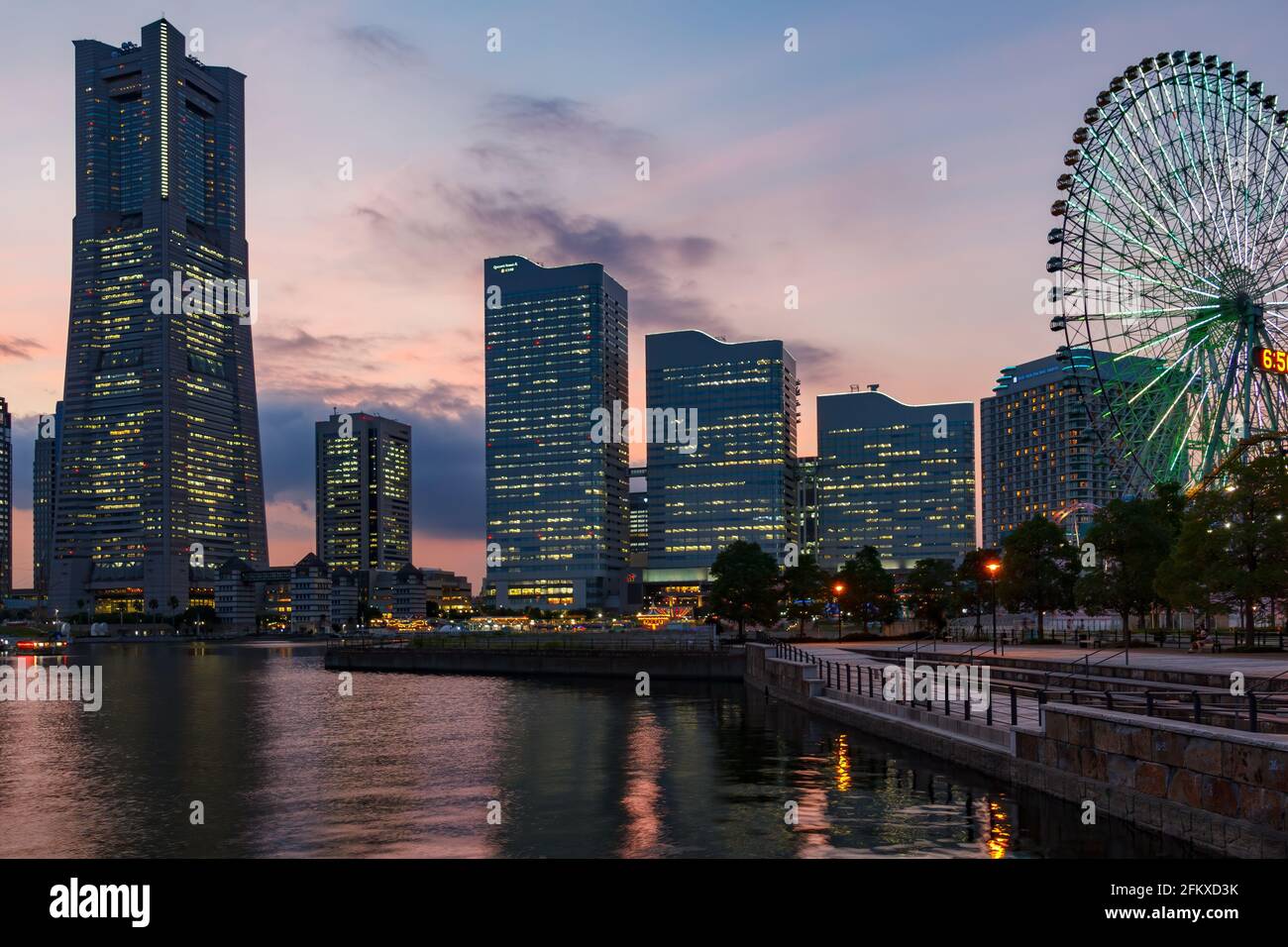 Landscape minatomirai downtown area hi-res stock photography and images ...