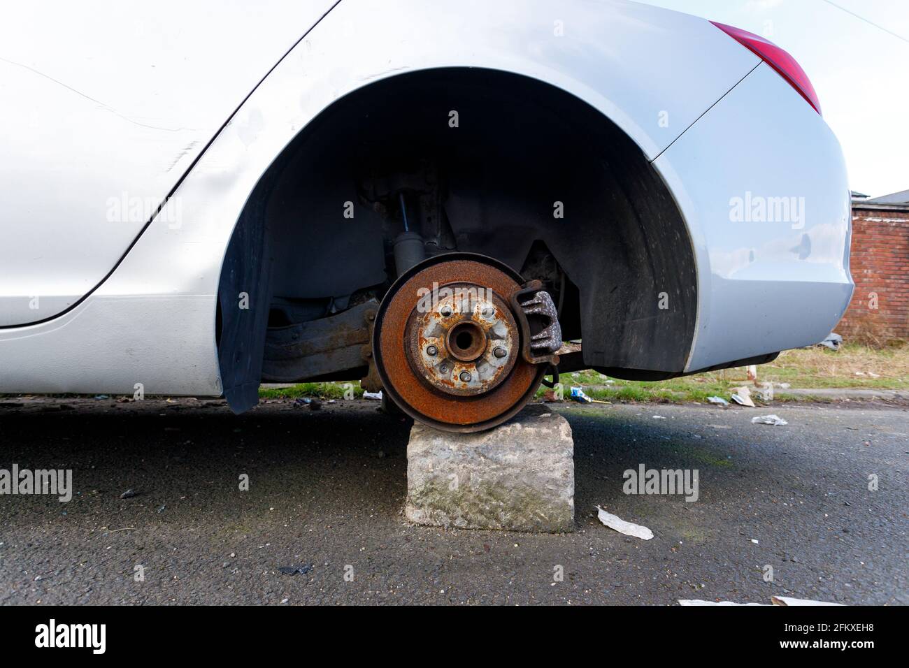 Tyre damage on road hi-res stock photography and images - Alamy