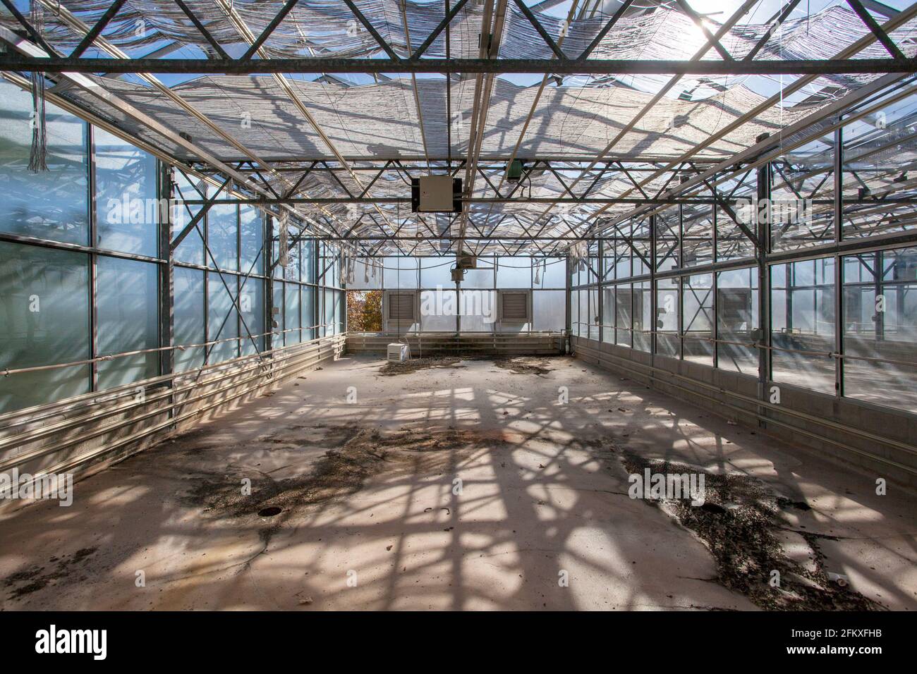 Interior of an abandoned decaying scientific laboratory Stock Photo - Alamy