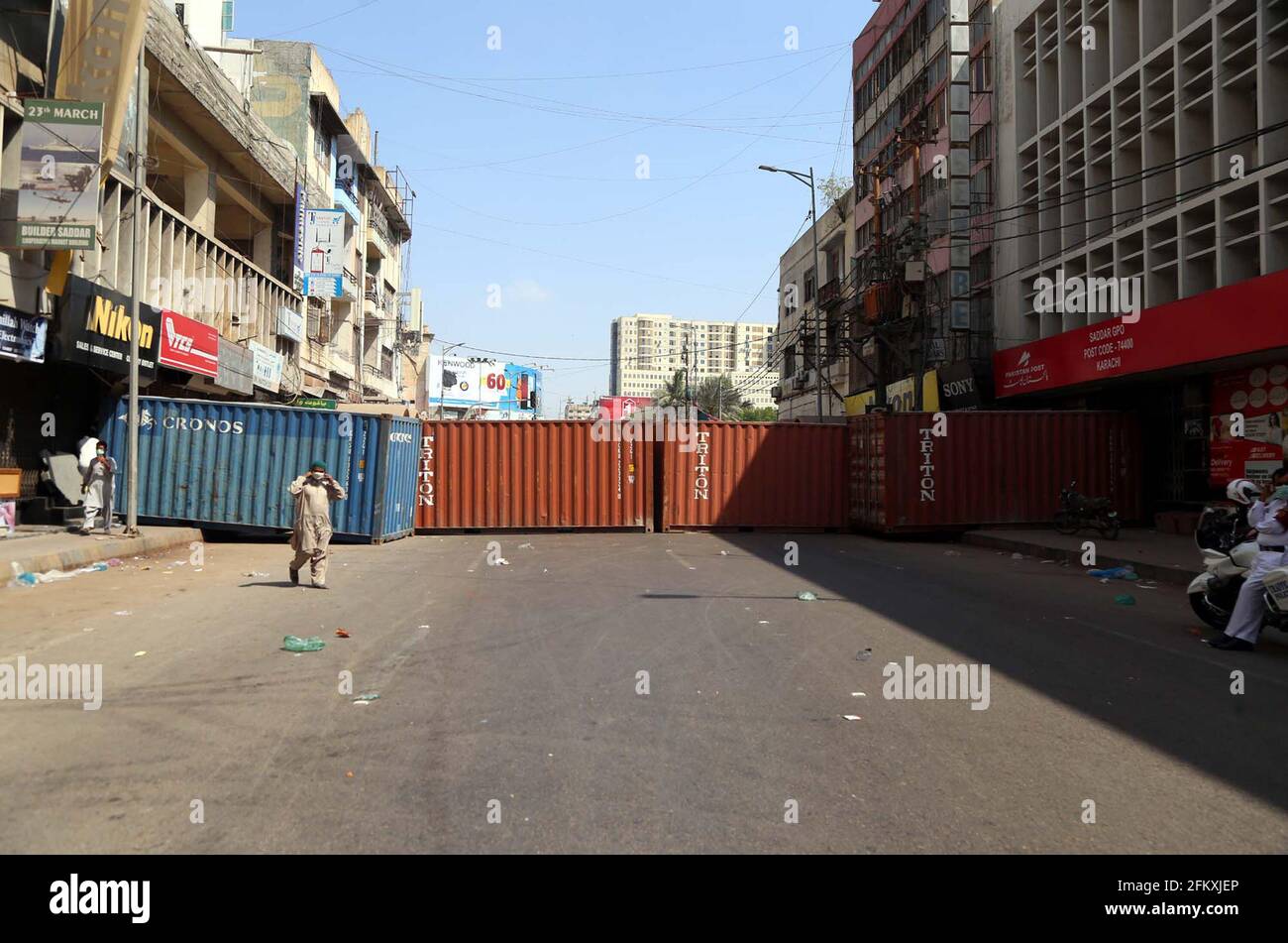Martyrdom karachi hi-res stock photography and images - Alamy