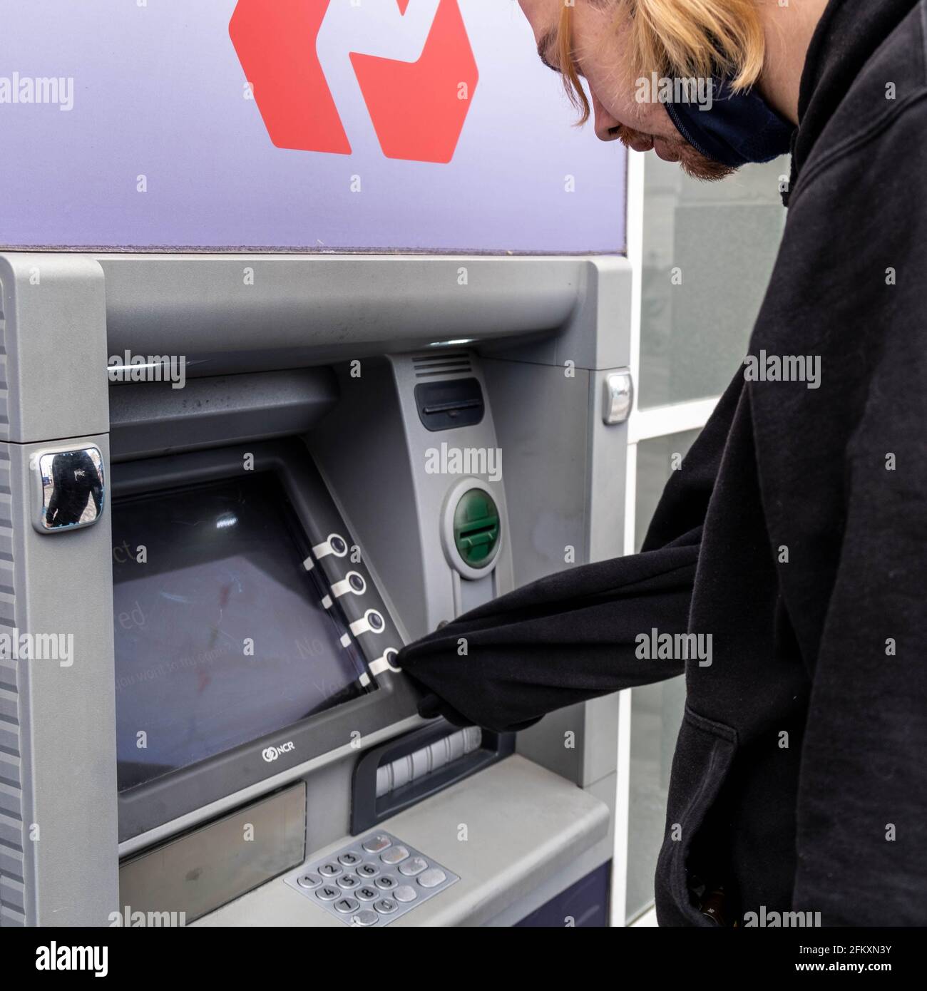 Natwest Cash Machine High Resolution Stock Photography and Images - Alamy