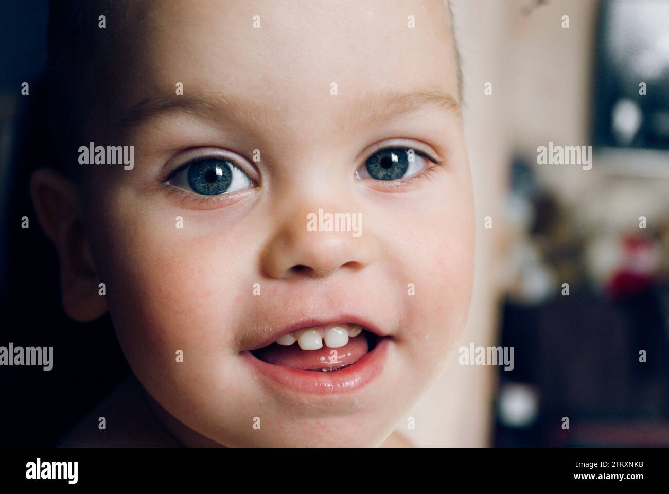 Smiling expressive kid boy portrait Stock Photo - Alamy