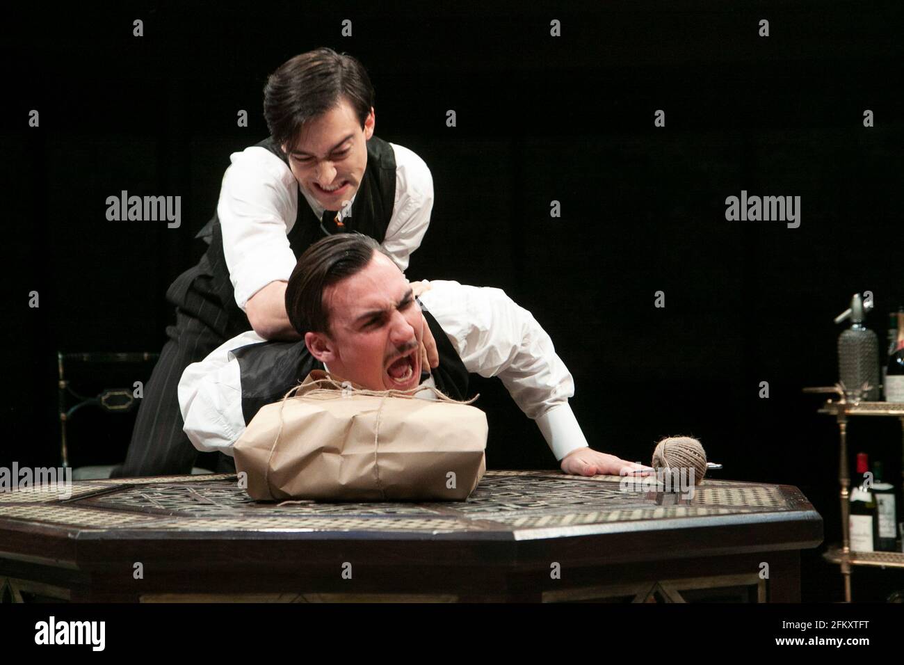 English murder mystery hi-res stock photography and images - Alamy