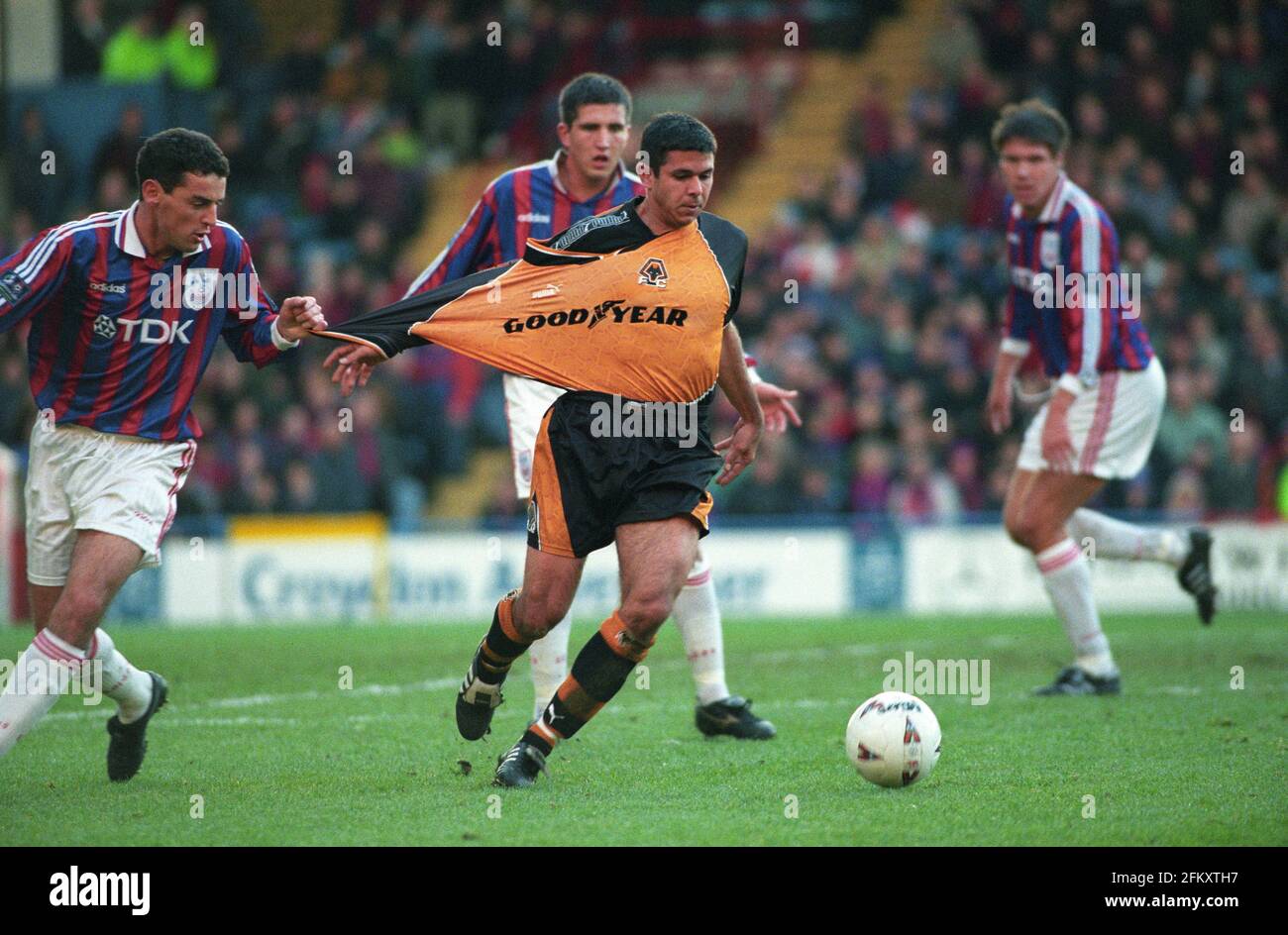 Crystal palace v wolves hi-res stock photography and images - Alamy
