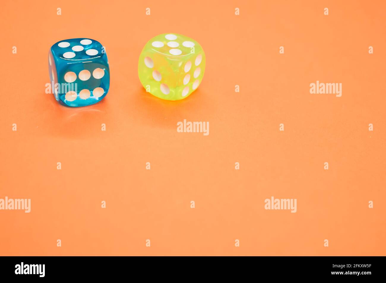 Top view colored dice hi-res stock photography and images - Alamy