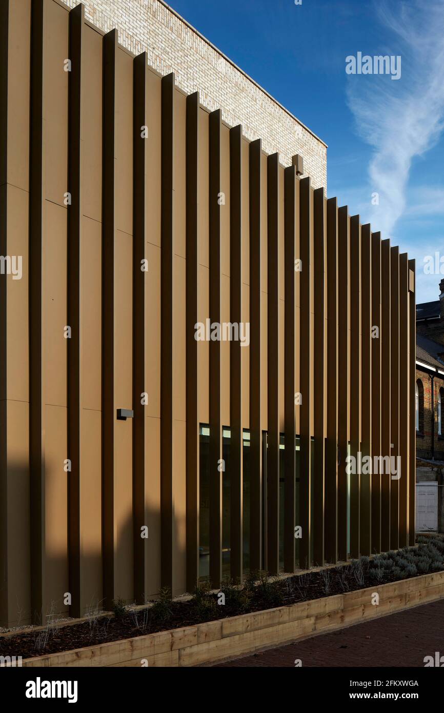 Imperial War Museum Annex by Jestico + Whiles, Modular Construction ...