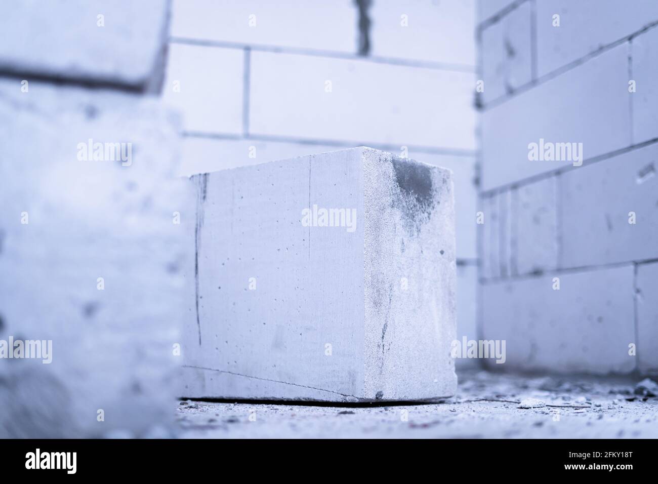 Concrete partition walls hi-res stock photography and images - Alamy