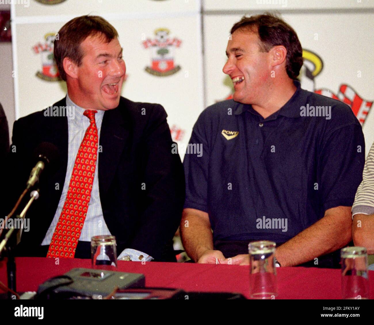 Dave lowe hi-res stock photography and images - Alamy