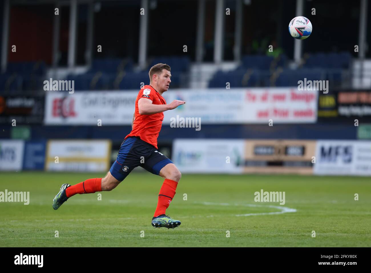 Luton, UK. 4th May, 2021. English Football League Championship Football ...