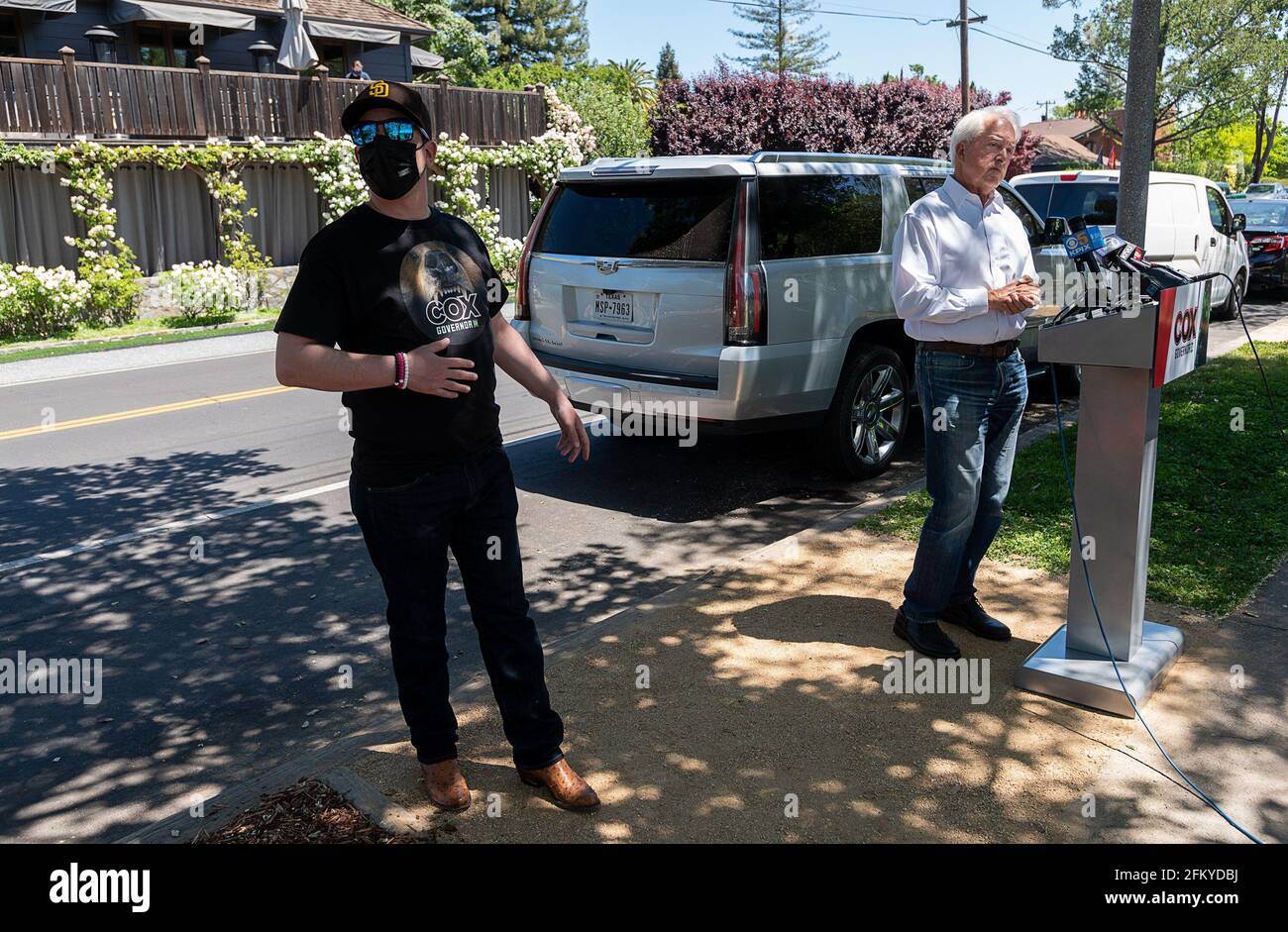 Gavin newsom french laundry hi-res stock photography and images - Alamy