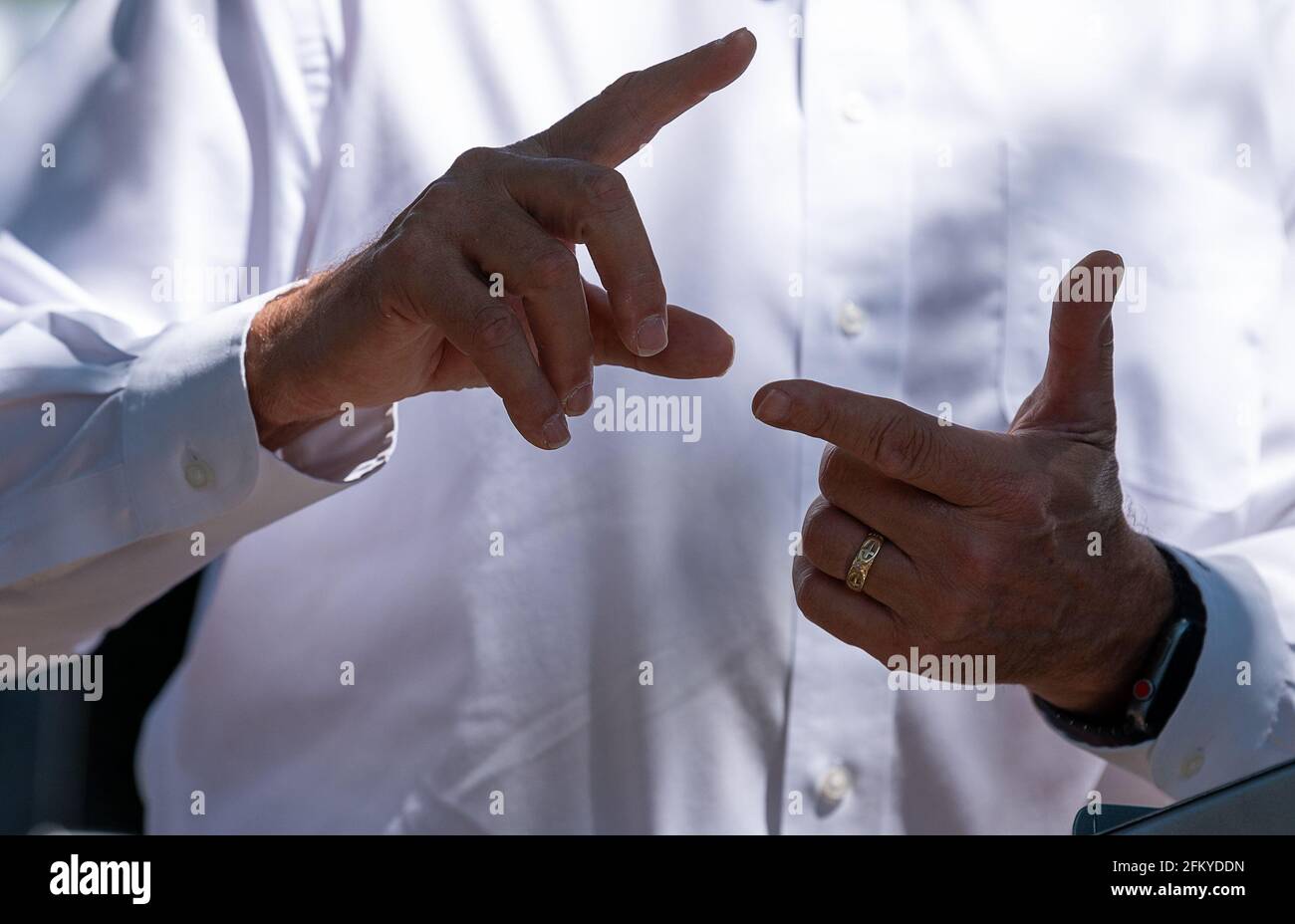 Gavin newsom french laundry hi-res stock photography and images - Alamy