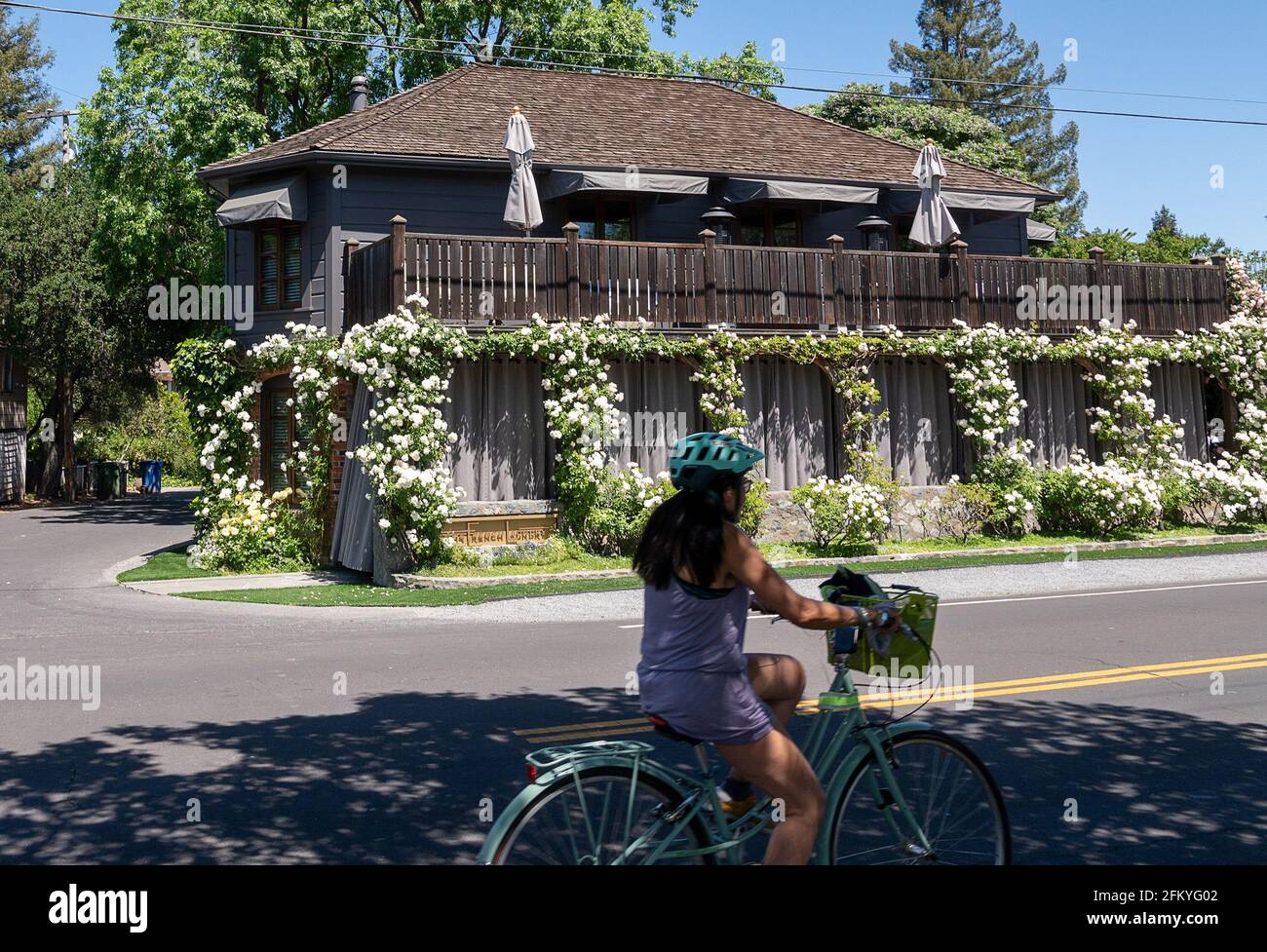 Gavin newsom french laundry hi-res stock photography and images - Alamy