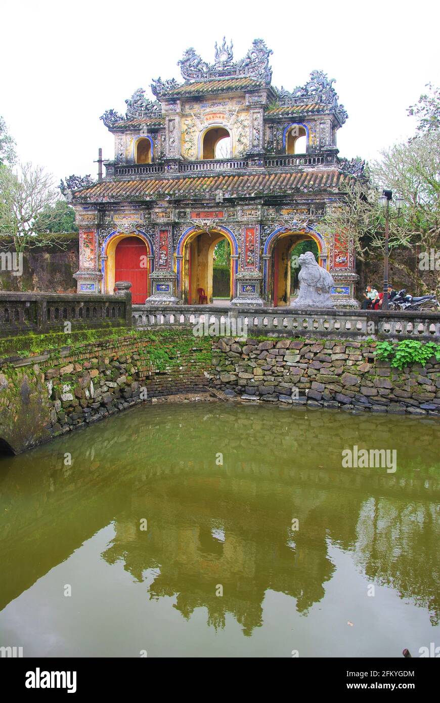 Hien Nhon Gate, the eastern entrance to the Imperial City, Hue, Vietnam ...