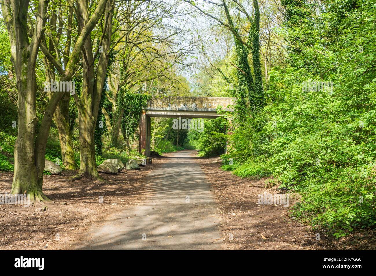 Quarry bank mill spring hi-res stock photography and images - Alamy