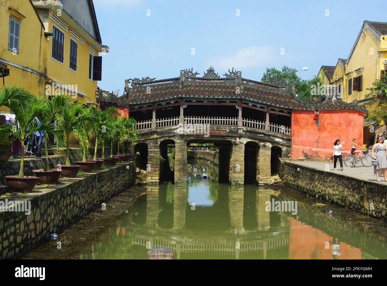 18th century Japanese covered bridge, Hoi An, Vietnam, Asia Stock Photo ...