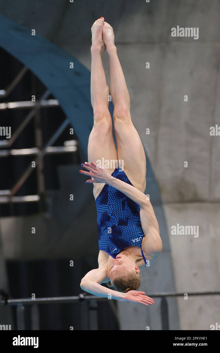 Tokyo Aquatics Centre, Tokyo, Japan. 4th May, 2021. Sarah Bacon (USA ...