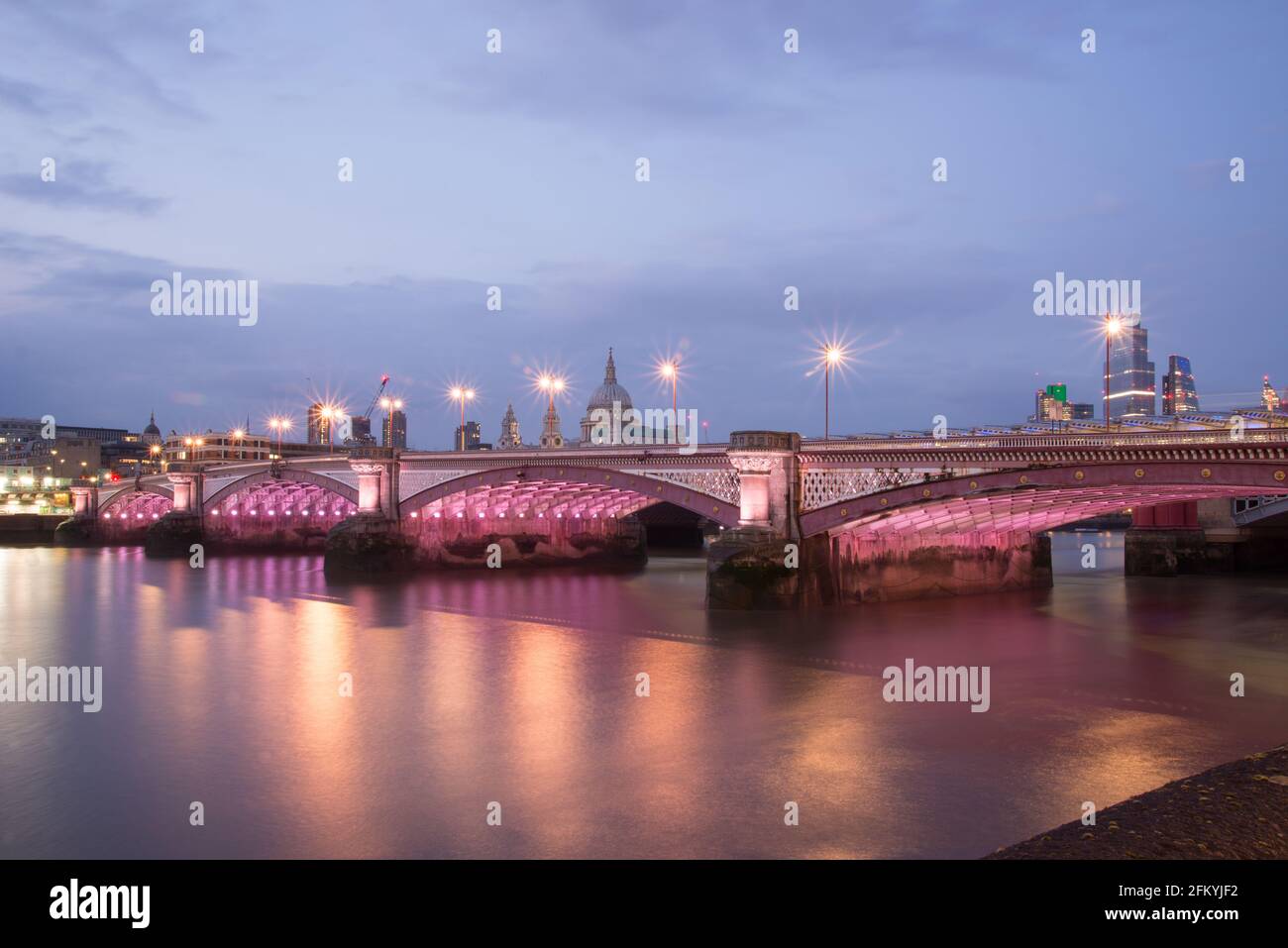 Illuminated River Blackfriars Bridge by Joseph Cubitt LED Lights by Leo ...