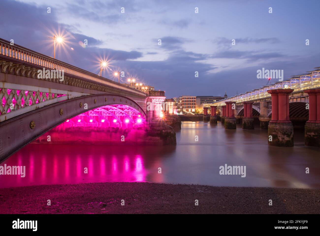 Illuminated River Blackfriars Bridge by Joseph Cubitt LED Lights by Leo ...