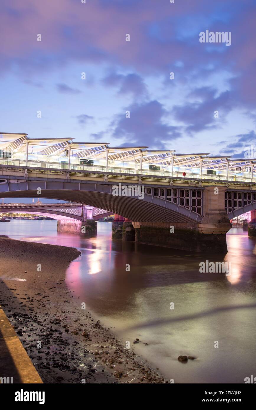 Illuminated River Blackfriars Bridge by Joseph Cubitt LED Lights by Leo ...