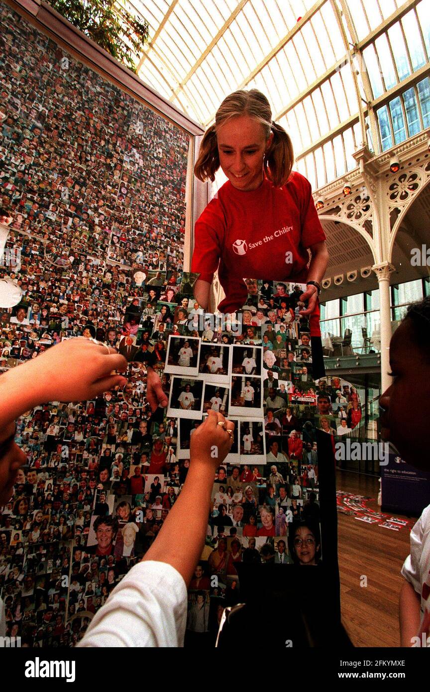 Giant people jigsaw hi-res stock photography and images - Alamy