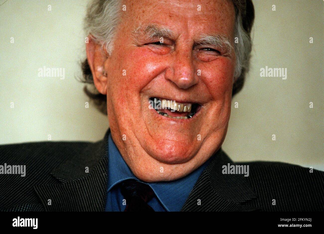 Sir edmund hillary hi-res stock photography and images - Alamy