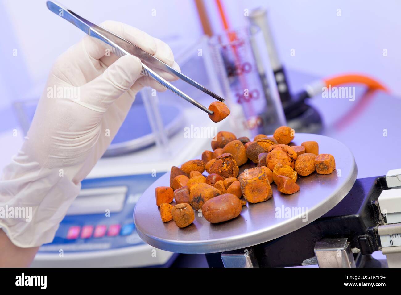 Product Handling In The Chemical Laboratory Stock Photo - Alamy