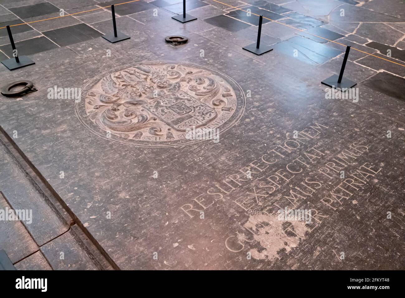 Royal Monument of Willem van Oranje and entrance of the Dutch Royal ...