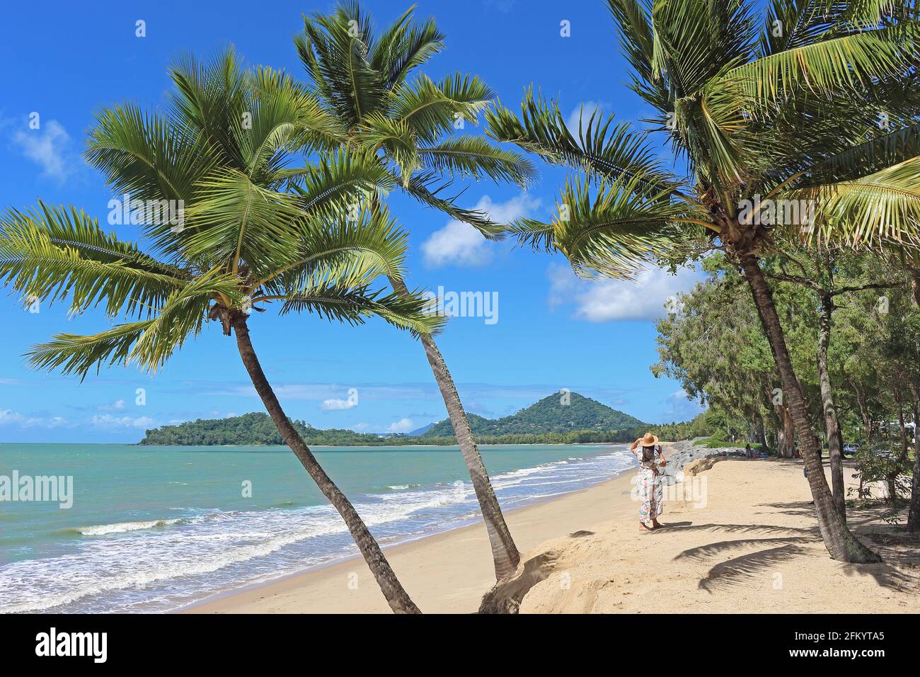 Looking good... southerly aspect on Clifton Beach in Cairns Far North ...