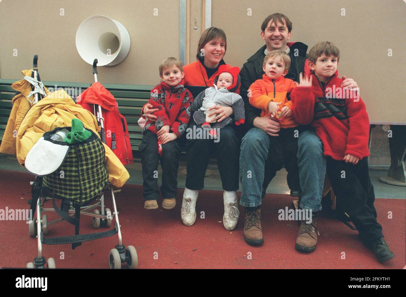 Millennium Dome Visitors January 2000 Tunningley FamilyAndy Tunningley ...